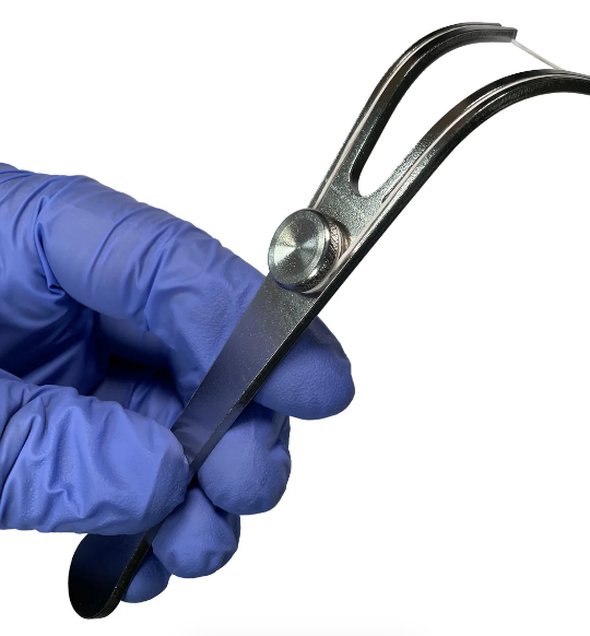 Stainless Steel Refillable Flosser | Desert Refillery